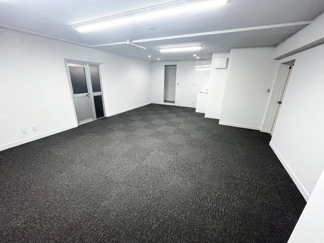 レジェンド浅草 102号室 / オフィス / 店舗 募集中 東京都台東区今戸2 33,800,000円 45.57 m2 (Total ...