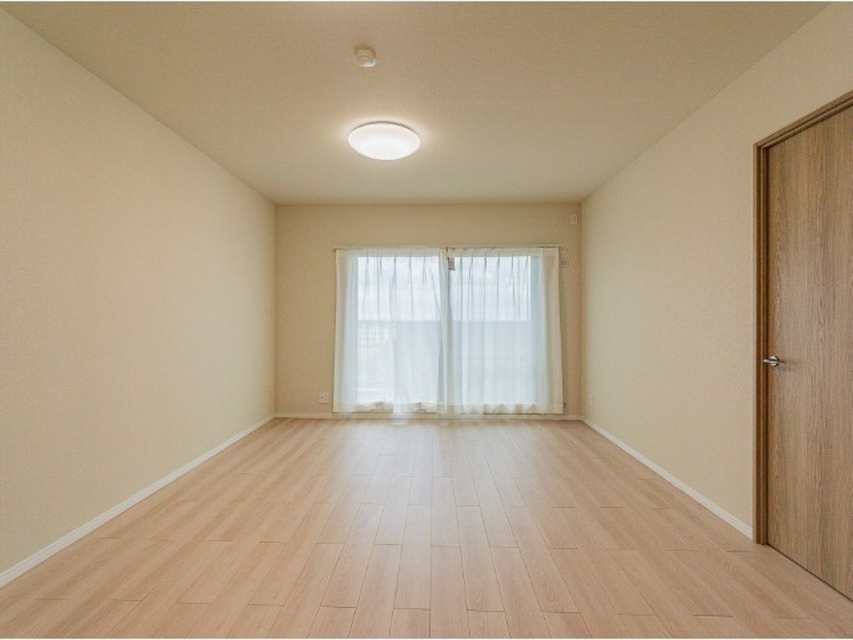 Neo Heights Funabashi Yakuendai Park. Apartment for Sale: - JPY, 90.35 ...